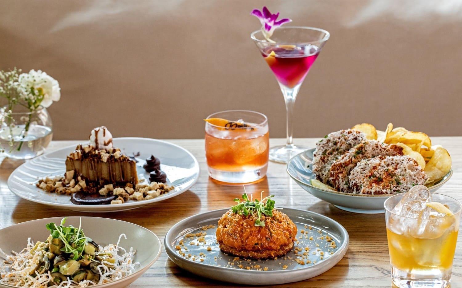 Best Restaurants in India | Luxury Dining Spots in India