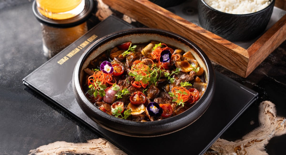 Best Restaurants in India | Luxury Dining Spots in India